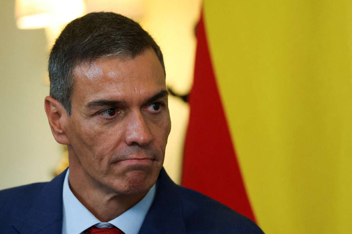 Spain Prime Minister calls for Israel and Russia to be banned from ...