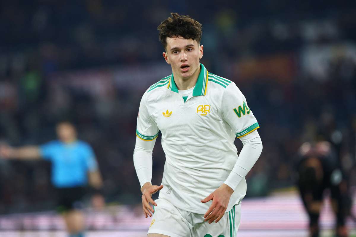 16yo Sydney-born Antonio Arena scores on AS Roma debut | Flashscore.ca