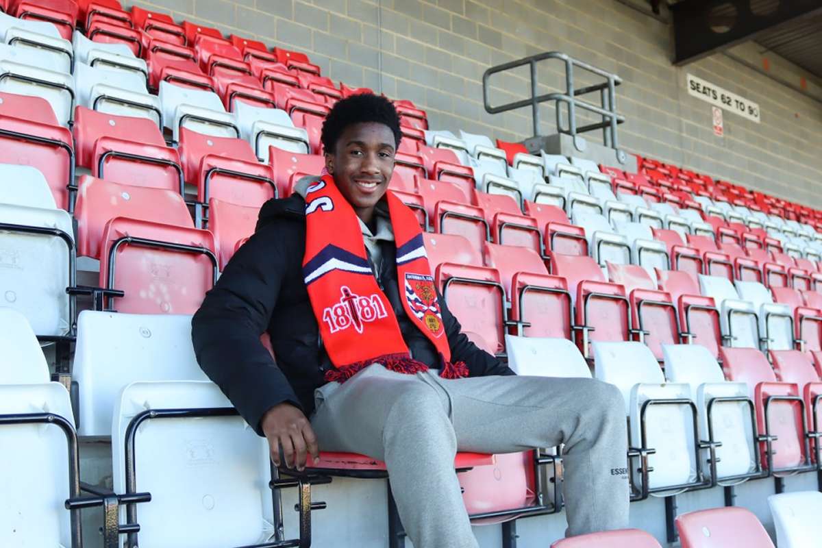 DONE DEAL: Dagenham & Redbridge sign Fulham striker Loupalo-Bi ...