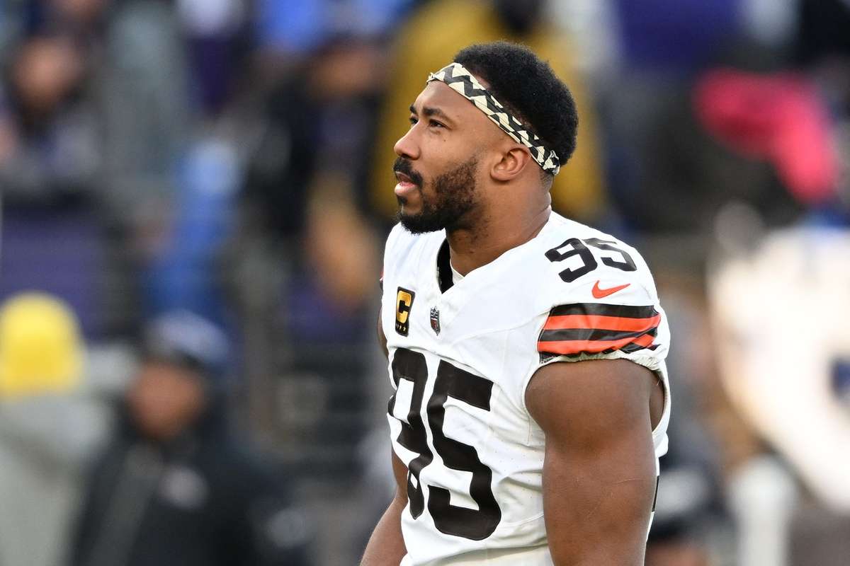 Myles Garrett agrees record contract extension with Cleveland Browns ...