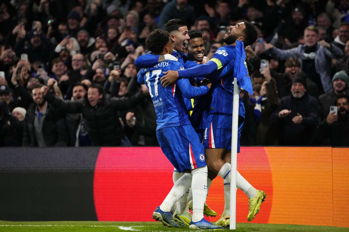 Champions League: Chelsea and Arsenal produce big wins against old ...