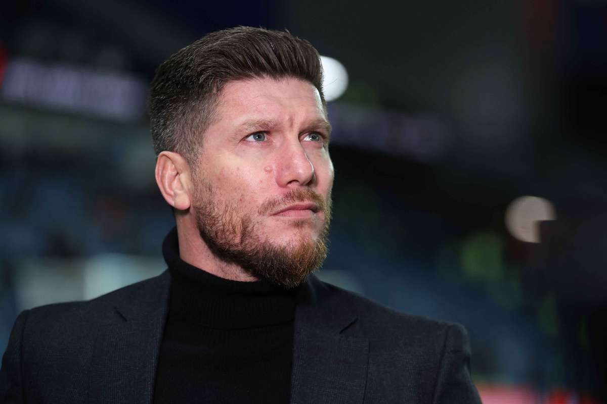 Union SG manager apologises after staff member throws ball on pitch to ...