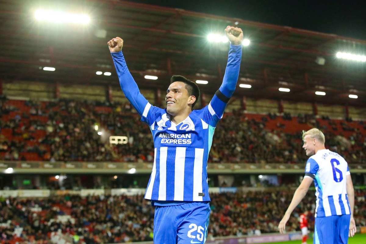 Hurzeler happy for Gomez, Howell after Brighton Cup rout ...