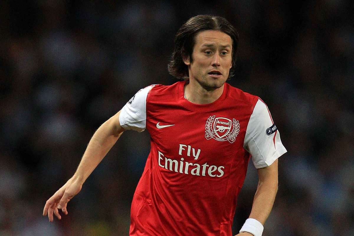 Tomas Rosicky admitted to hospital with 'heart-related issues ...
