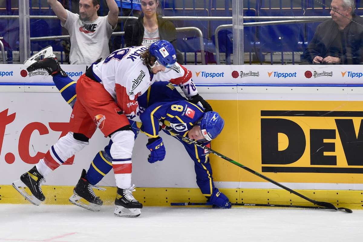 Z KHL do reprezentace? Už ne. Svaz rozhodl, že Jaškin a spol. národní barvy neobléknou ...