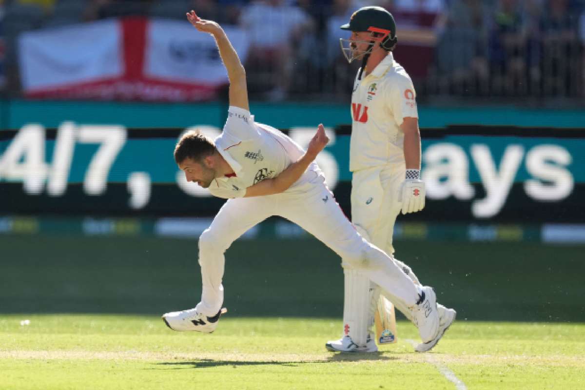 England pace bowler Wood set to miss second Ashes Test over knee issue ...