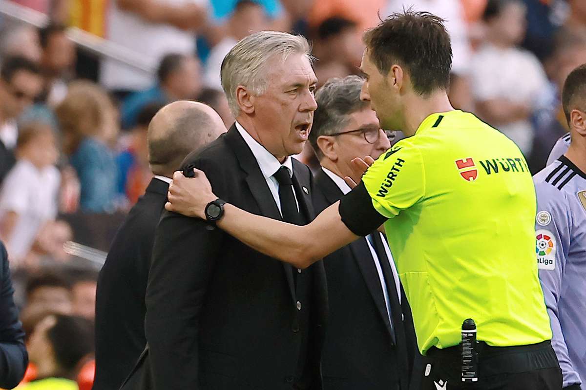 Ancelotti: Football's racism protocol 'obsolete' after Vinicius abuse | Flashscore.co.uk