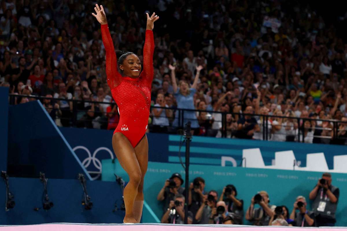 Simone Biles wins women's vault gold to claim 10th career Olympic medal ...