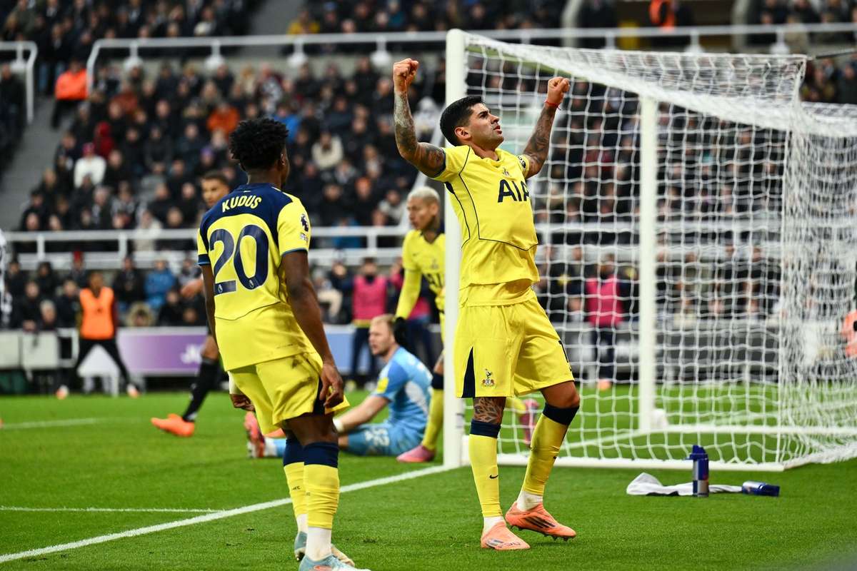Frank's Tottenham show signs of life as late Romero brace earns them ...