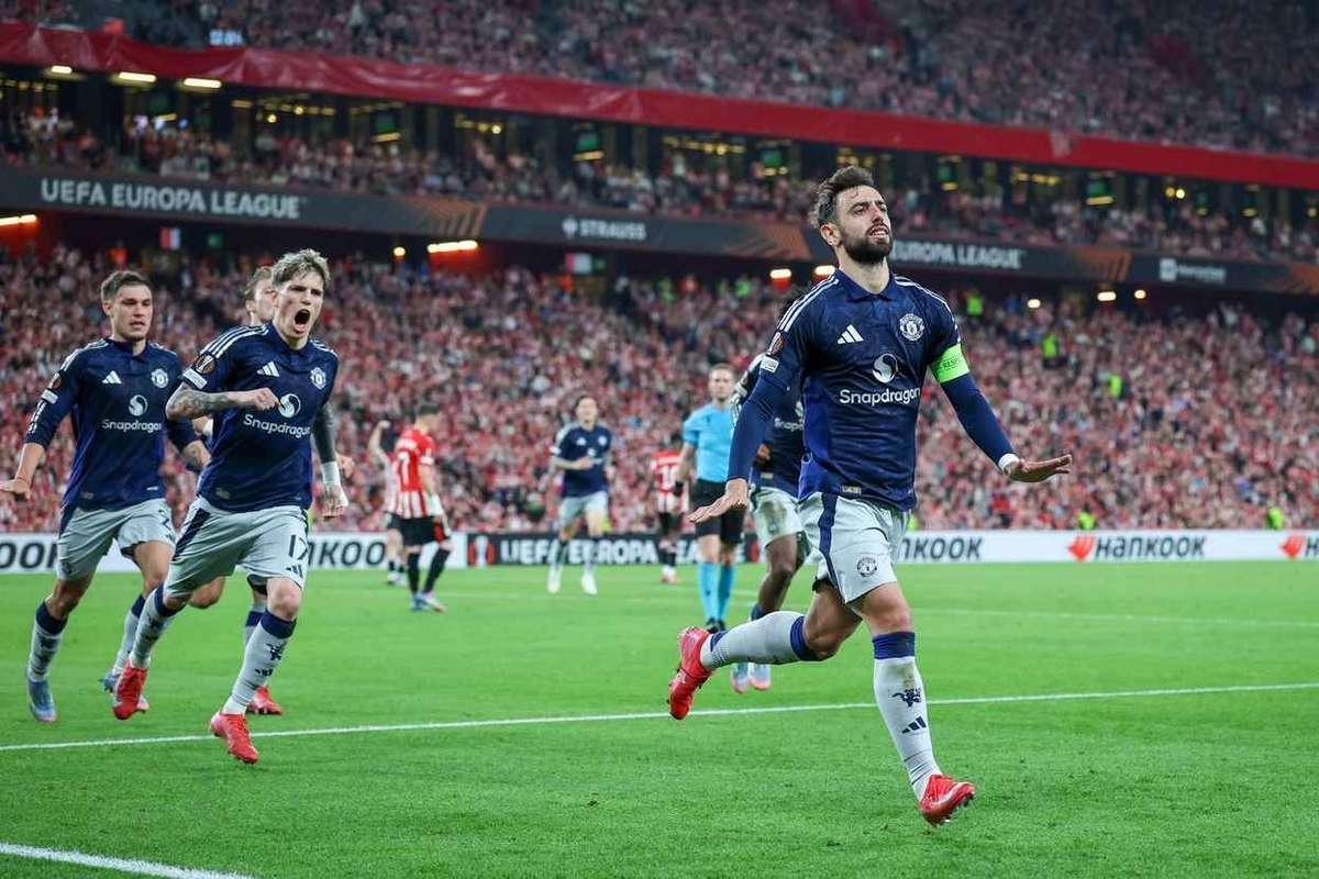 Manchester United hit 10-man Athletic Club for three - TribalFootball.com