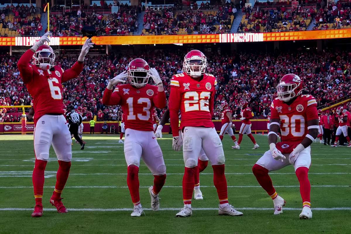 NFL roundup: Kansas City Chiefs defeat Houston Texans as Baltimore ...