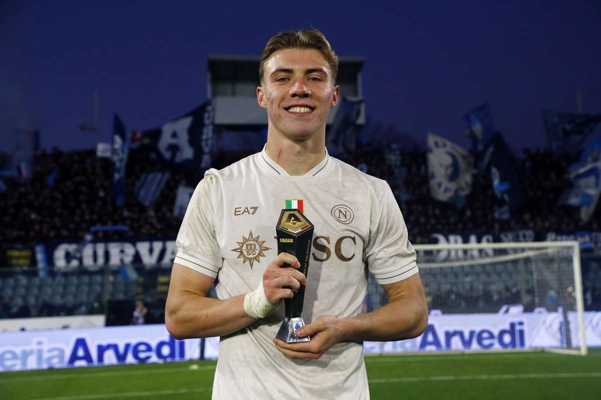 Zola takes aim at Man Utd over Hojlund after Napoli success: He is ...