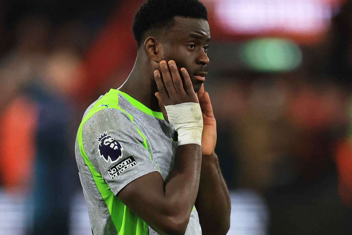 Shearer and Cole stumped by Tuchel being ready to start Stones over one ...