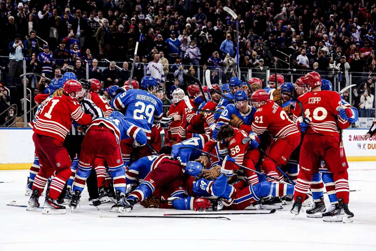 NHL Weekly: Red Wings and Rangers clash, Nemec and Schaefer set records ...