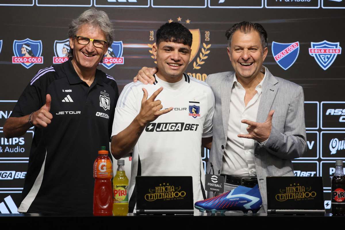 Oficial: Claudio Aquino assina pelo Colo Colo | Flashscore.pt