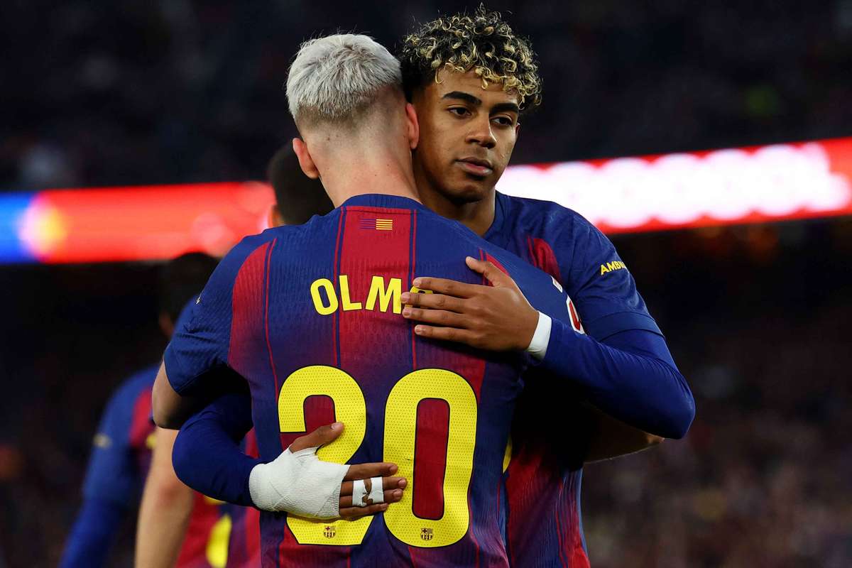 Barcelona’s Olmo says comparing Yamal to Messi is 'crazy ...