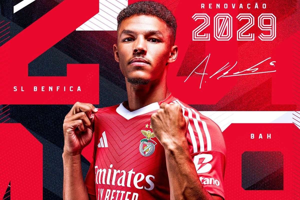 Oficial: Alexander Bah renova com o Benfica até 2029 | Flashscore.pt