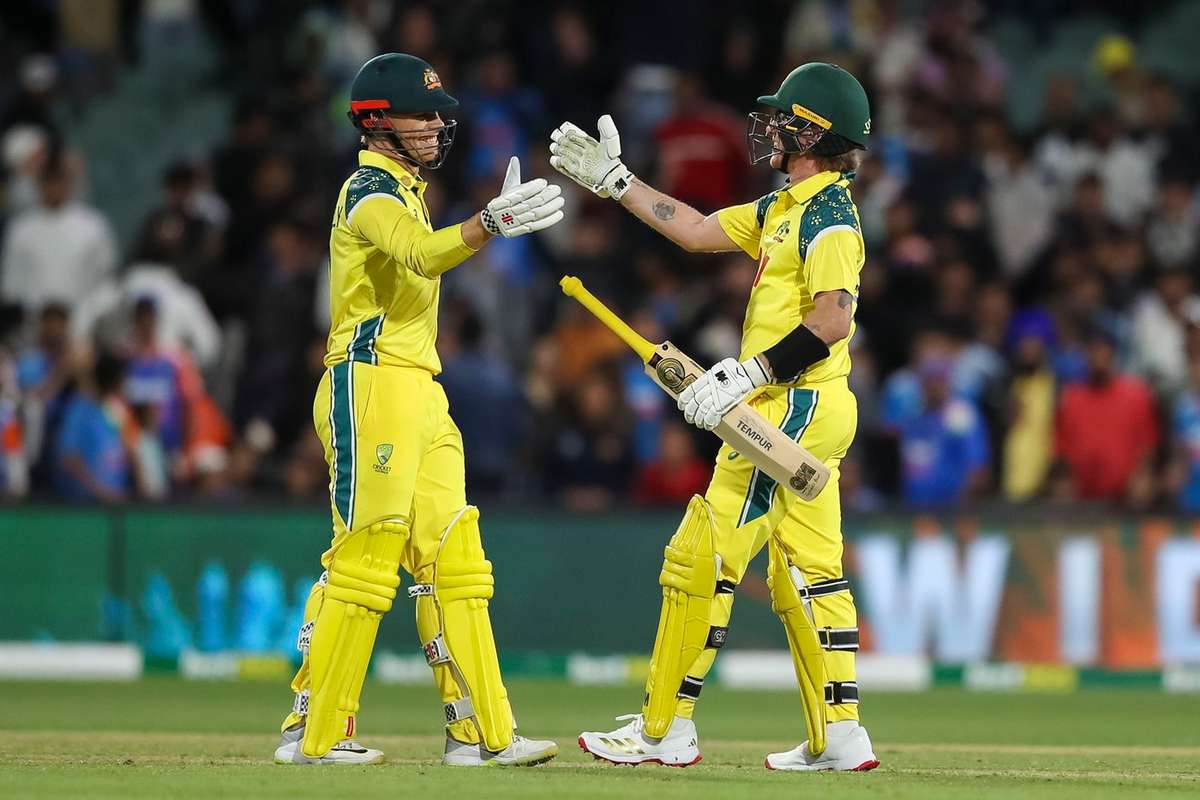 Australia down India in second ODI to clinch series victory ...