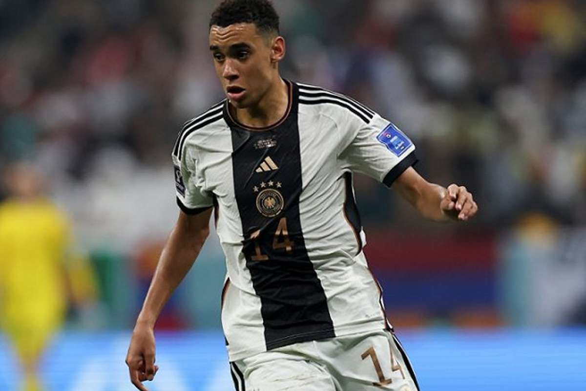 Musiala offers encouragement to Man City, Liverpool: I'm open to ...
