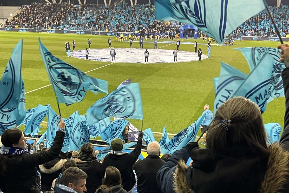 Miedema off bench to score twice as Man City Women defeat Chelsea in ...