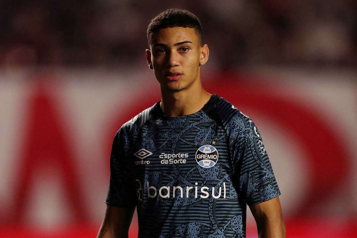 Brentford sign Brazilian forward Gustavo Nunes from Gremio | Flashscore.com