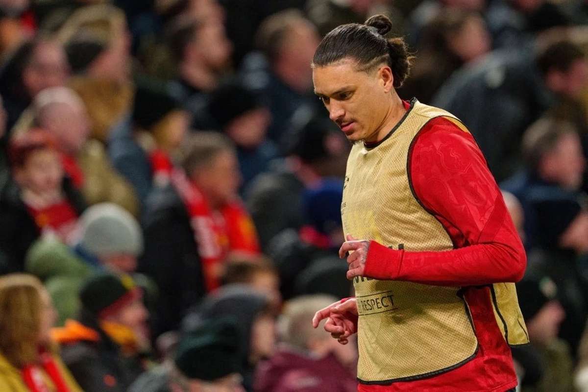 Darwin de saída do Liverpool depois da sua pior temporada em Anfield ...