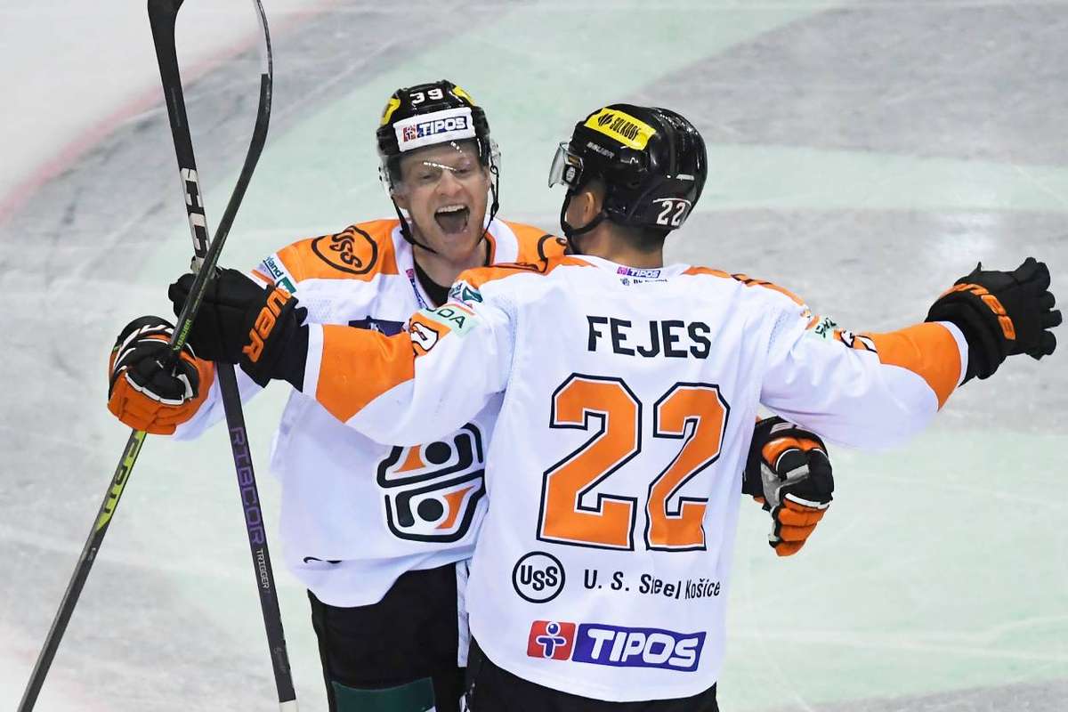 Dravecký prekonal Gáboríka, hetrik Fejesa. Trenčín zdolal Liptákov ...