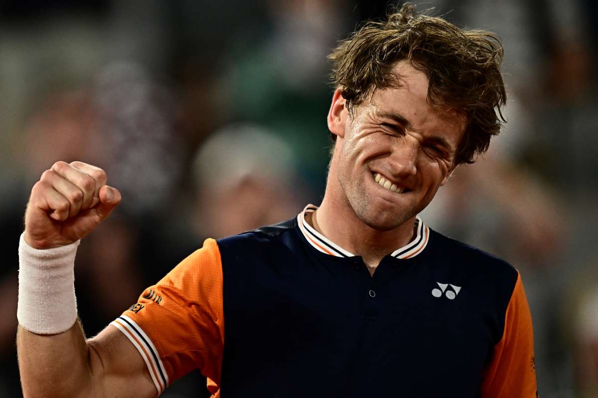 Casper Ruud pokonał Alexandra Zvereva i wywalczył prawo walki z ...