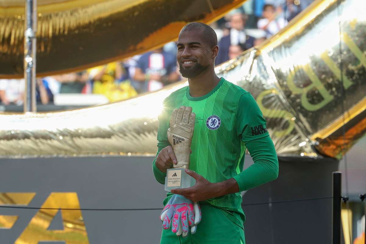 Chelsea goalkeeper Sanchez: After winning CWC we can only get better ...