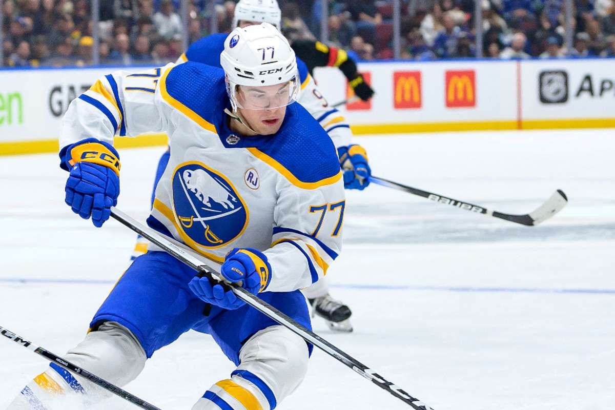 NHL: Edmonton Oilers feiern Comeback-Sieg - Peterka mit Doppelpack ...