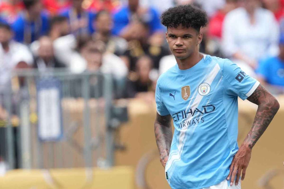 Chelsea reignite interest in Man City wonderkid Nico O'Reilly ...