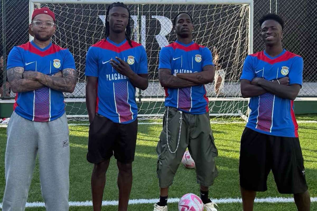 Vinicius Jr sponsorizza il suo Alverca: con lui anche Travis Scott e ...