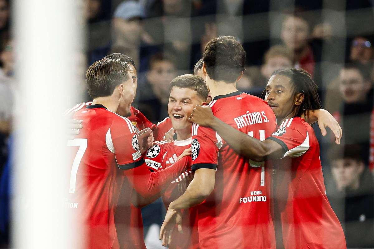 Champions League: Benfica beat Ajax to grab first win | Flashscore.com