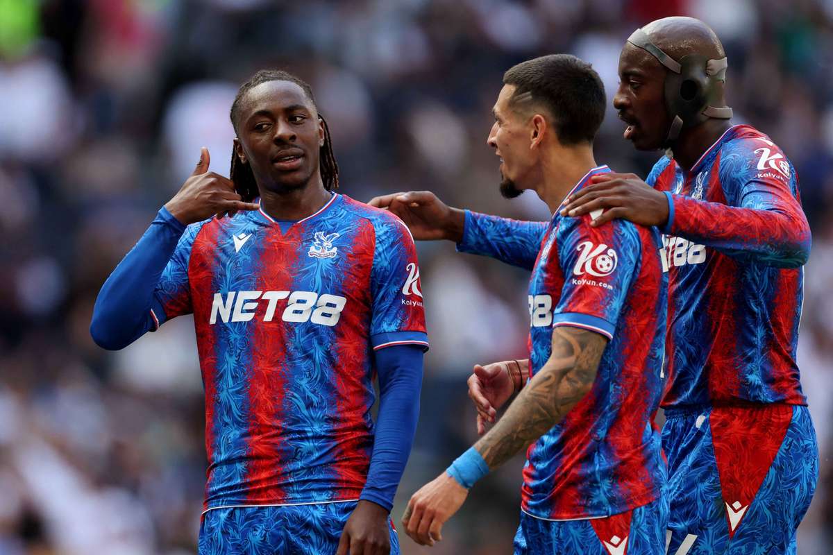 Premier League: Eberechi Eze scores twice as Crystal Palace send sorry ...