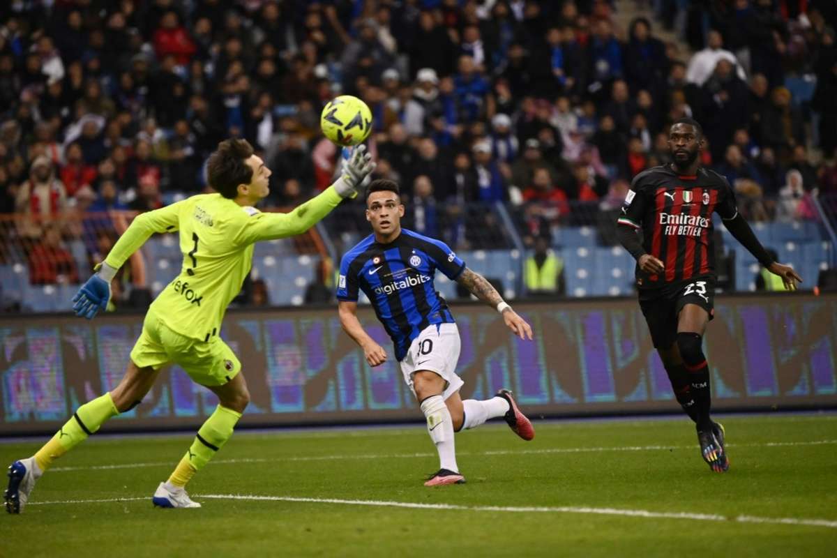 El Milan, obligado a reaccionar para seguir soñando con la defensa del ...