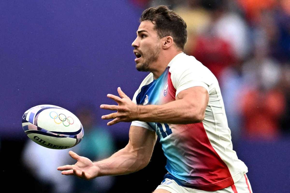 Antoine Dupont back in France squad for November Tests | Flashscore.com.au