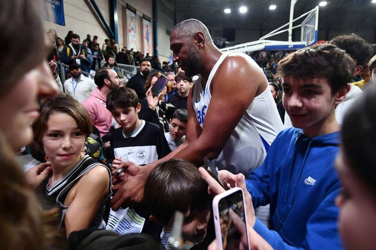 Diaw fait taire les "Boris Ciao" et poursuit son rêve en Coupe des ...