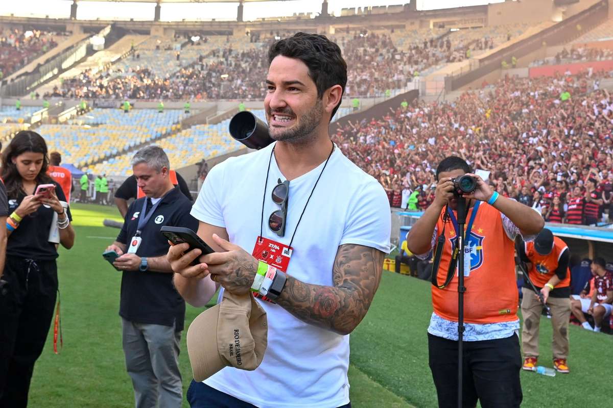 Alexandre Pato em negociações para comprar o Colchester | Flashscore.pt
