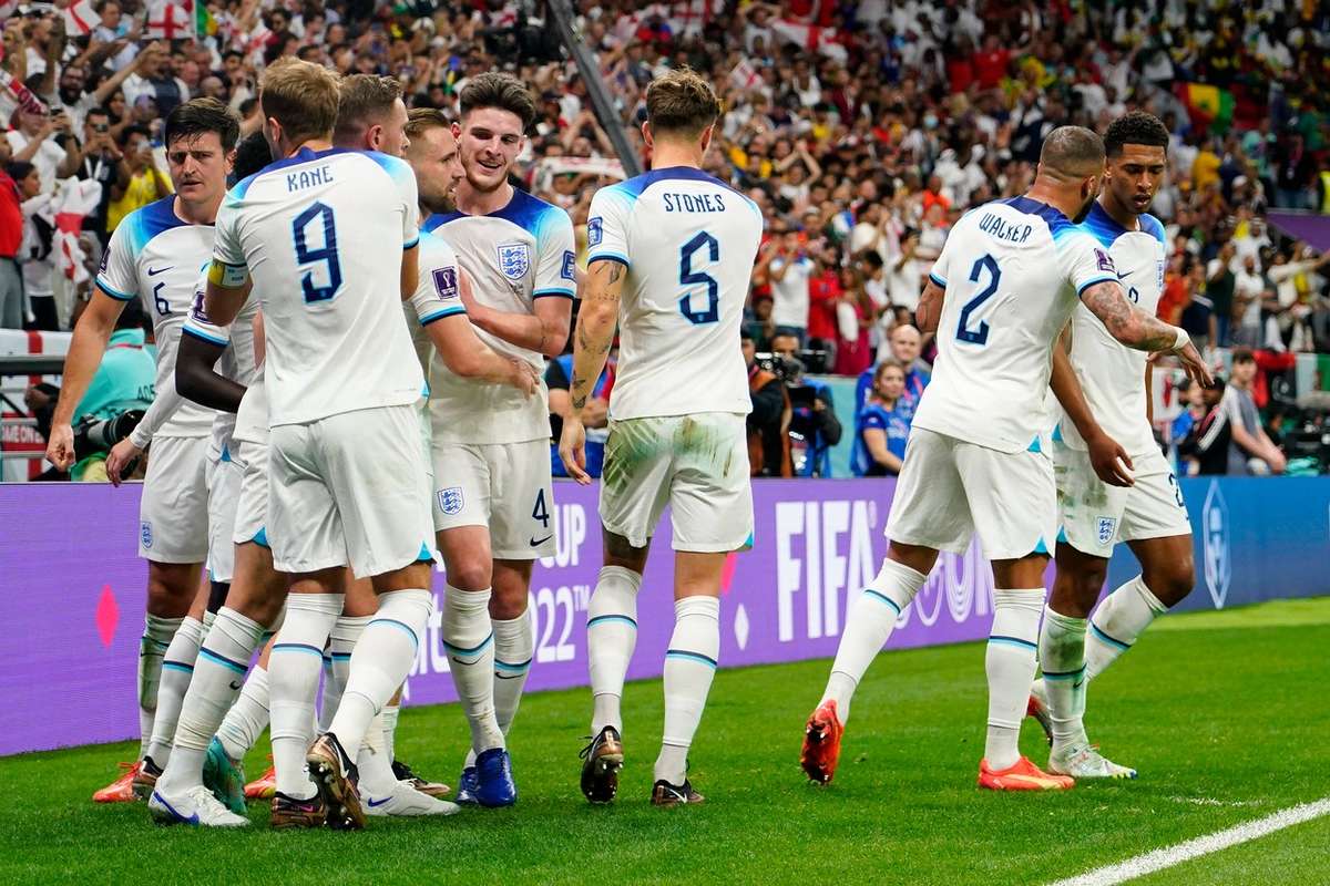 Qatar Data: France and England show their class to set up mouth ...