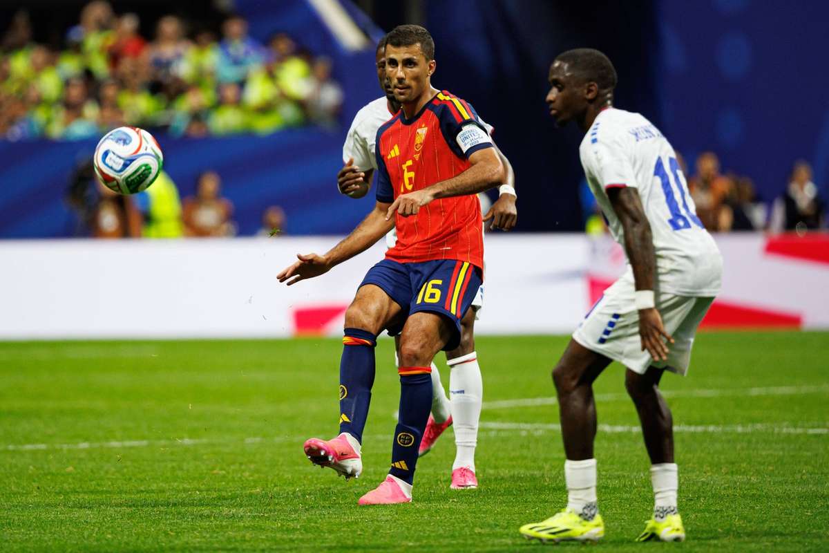 Man City’s Rodri hits out at Cape Verde tactics in Spain draw ...