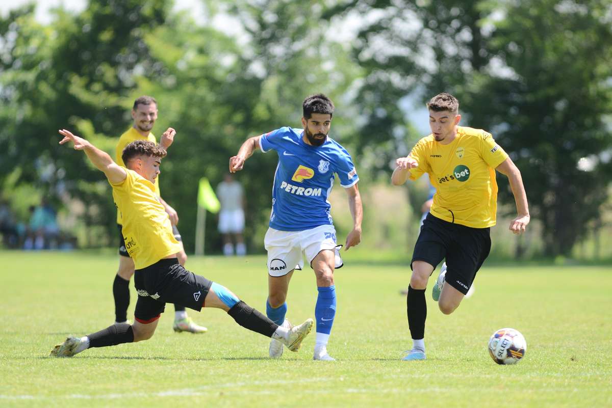 Victorie și egal pentru campioana Farul, în primele meciuri amicale ...