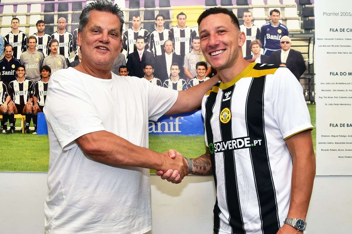 Oficial: André Sousa renova com o Nacional até 2026 | Flashscore.pt