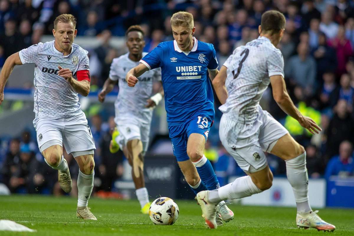 Szkoci bliżej Ligi Mistrzów. Rangers pokonują Viktorię Pilzno, dublet ...