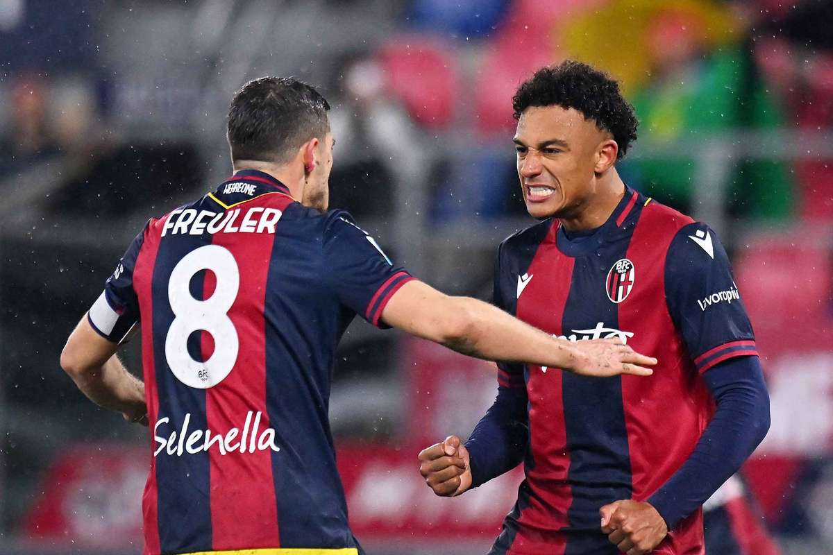 Serie A, al Dall'Ara succede di tutto, e nel finale il Bologna si ...
