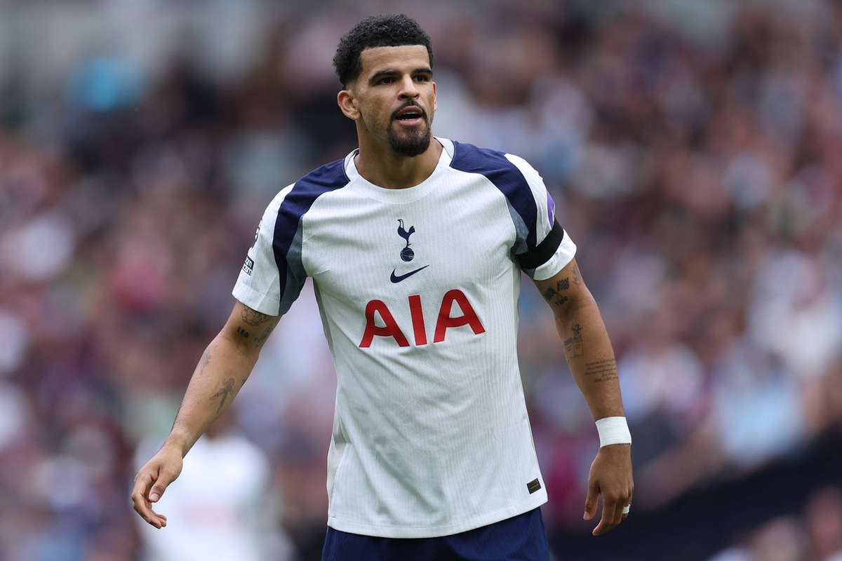 Tottenham Striker Dominic Solanke Undergoes Minor Surgery on Ankle ...