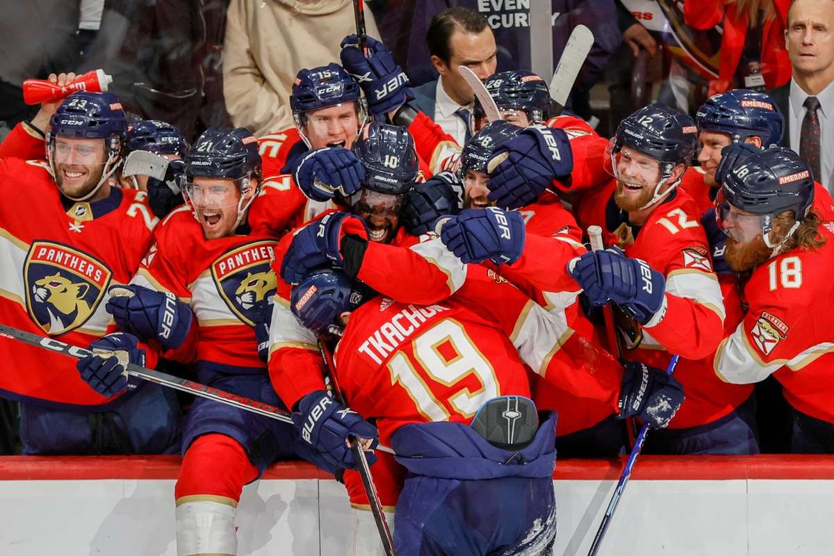NHL: Florida Panthers in finale di Stanley Cup, Tkachuk decide all ...