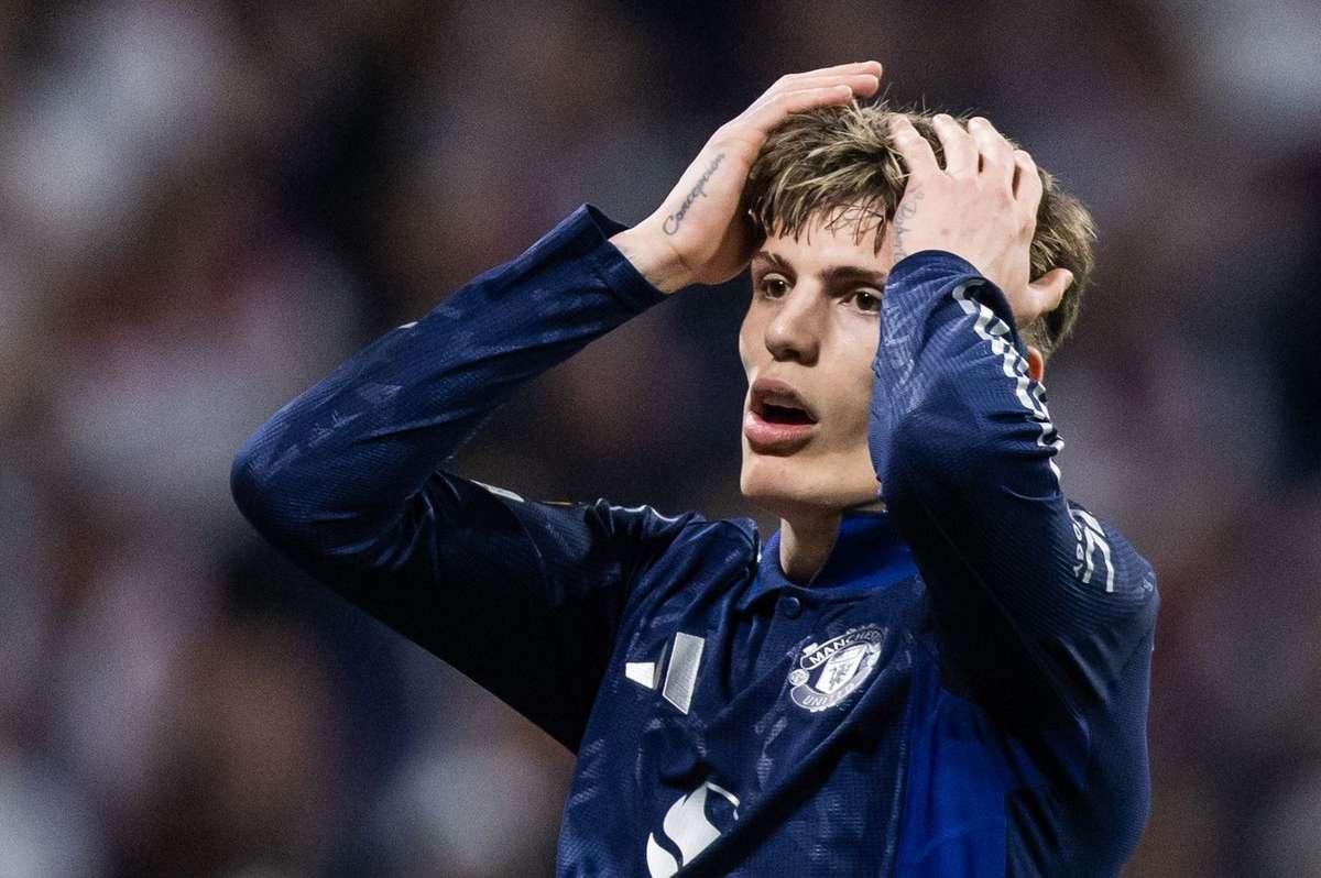 Chelsea see Garnacho as a major target this summer as Man Utd prepare ...