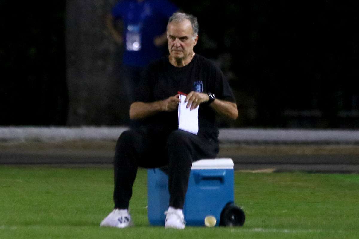 Bielsa ve "perspectivas positivas" para Uruguay con miras a la Copa ...