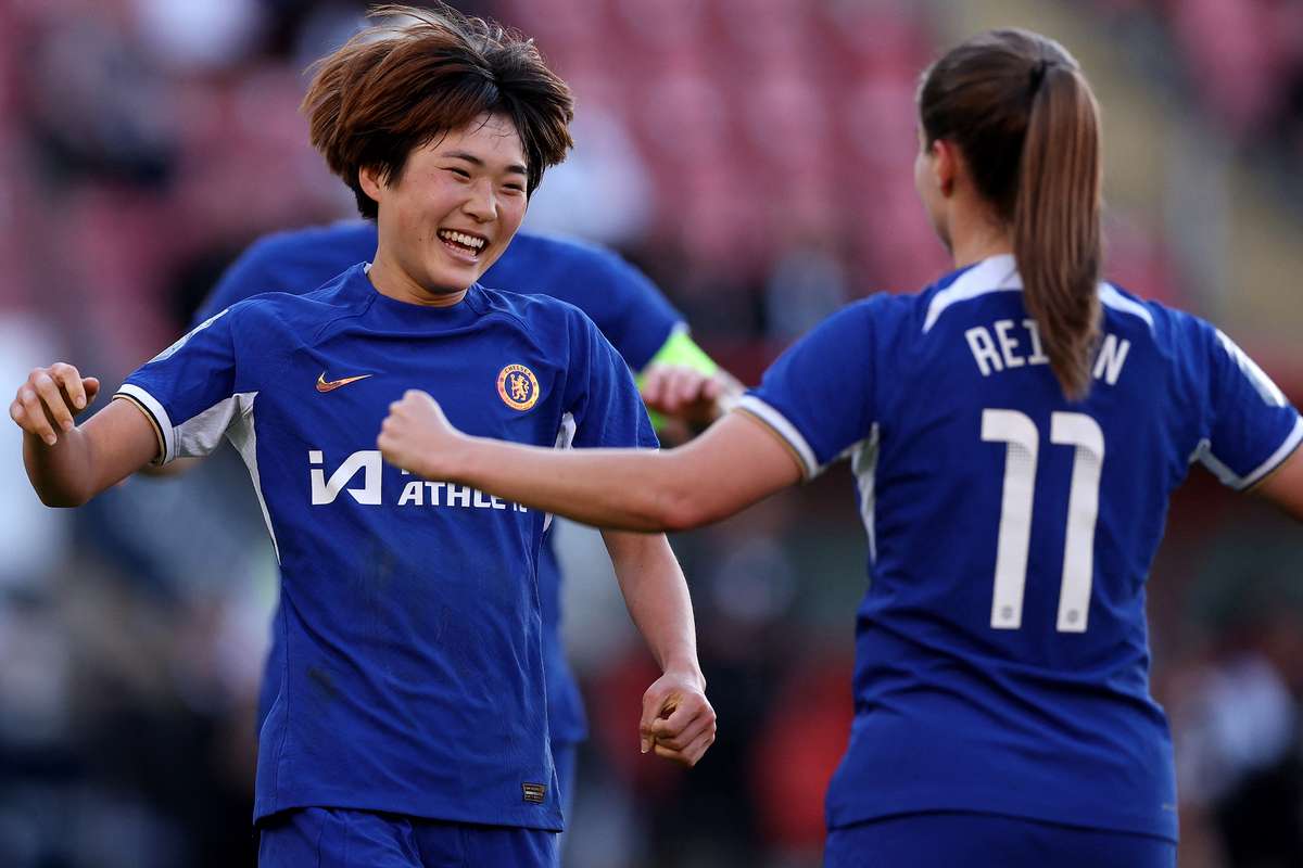 Chelsea edge ahead in WSL title race ahead of final day | Flashscore.co.uk