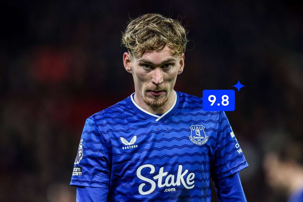 Everton's Garner stars as Premier League Player of the Week ...